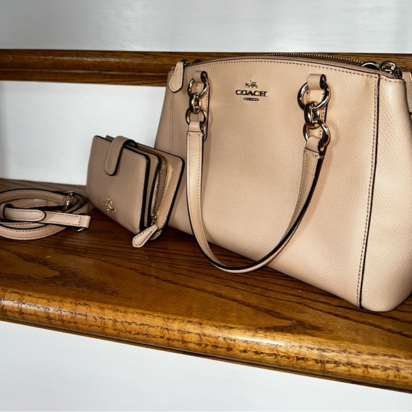 Coach | Bags | Coach Mini Christie Crossbody With Detachable Strap And ...